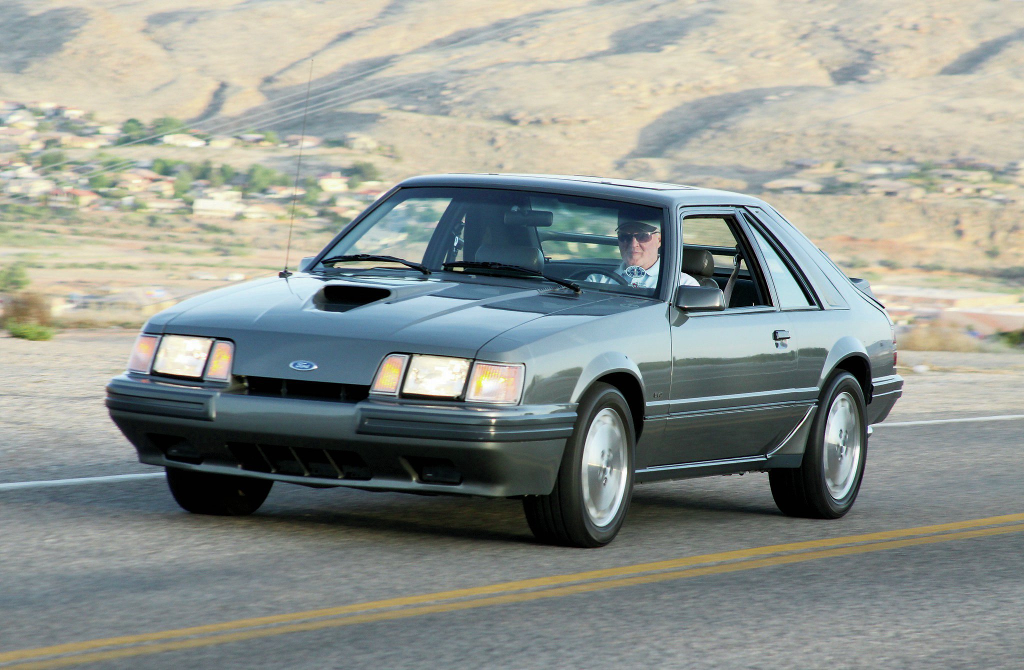 1986 Ford Mustang SVO - Modern Driveline